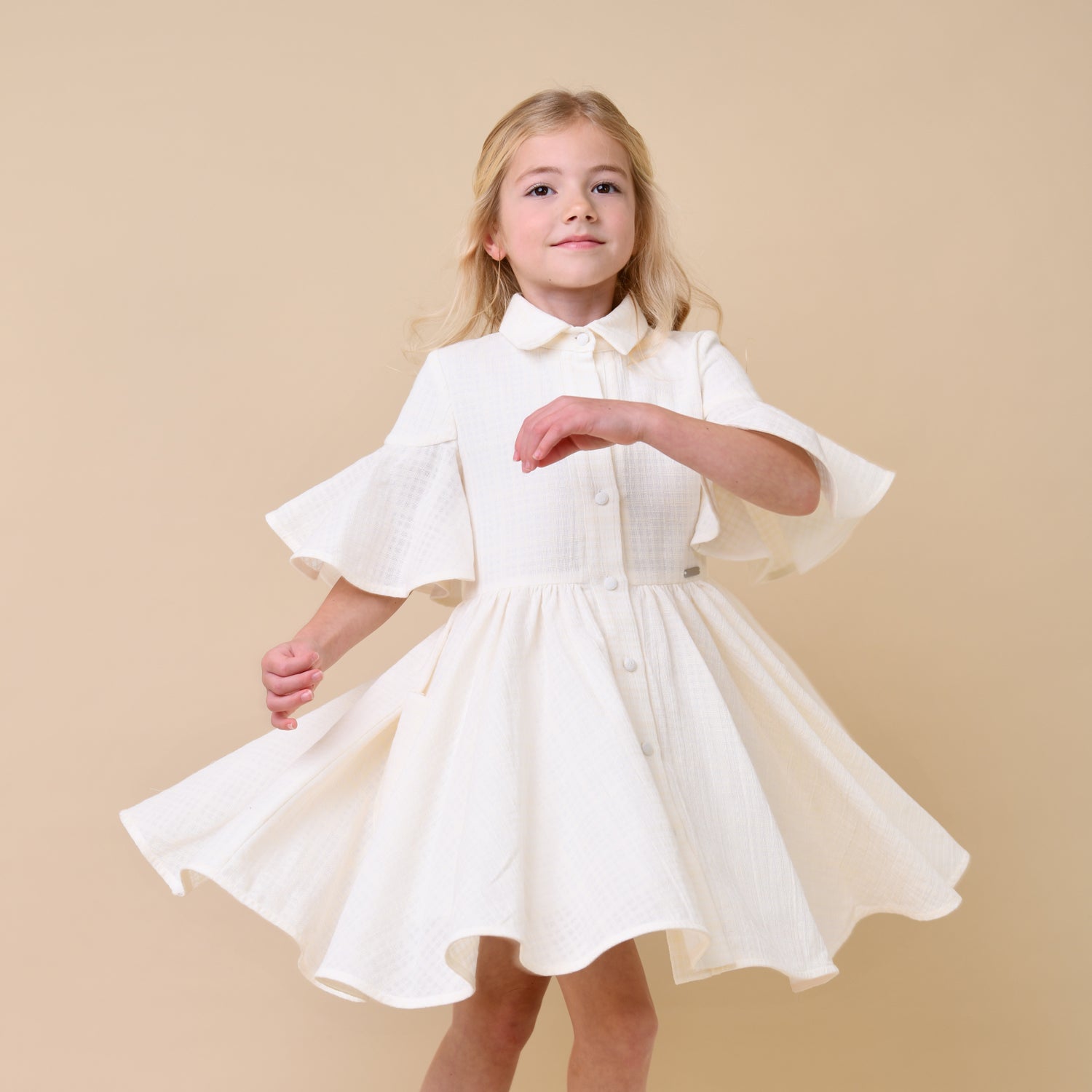 JESSIE AND JAMES WHITE TEXTURE LITTLE SISTER POCKET DRESS – BellaKidsNY